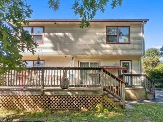house with 4 bedroom, North Plainfield NJ ES105174738