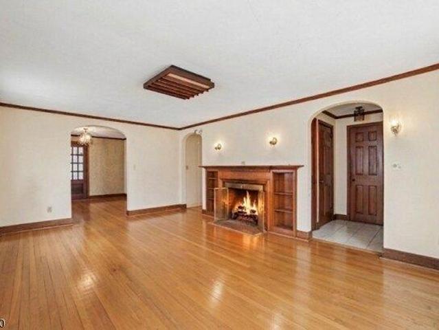 house with 4 bedroom, North Plainfield NJ ES103163177