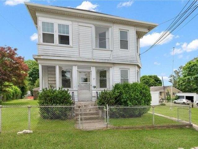 house with 4 bedroom, North Providence RI DS104116175