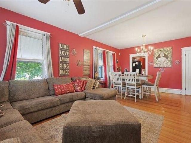 house with 4 bedroom, North Providence RI DS104237316