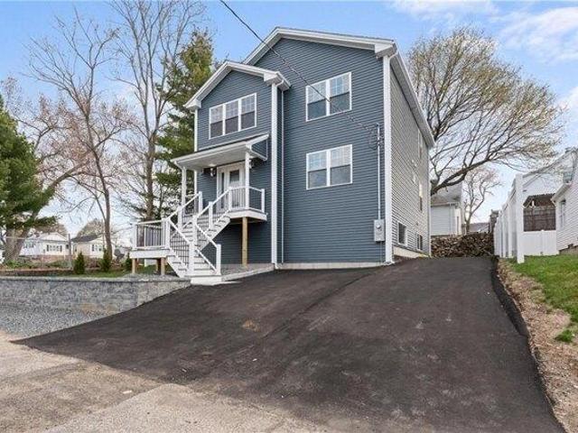 house with 4 bedroom, North Providence RI DS102371558