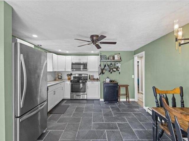 house with 4 bedroom, North Providence RI DS102633859