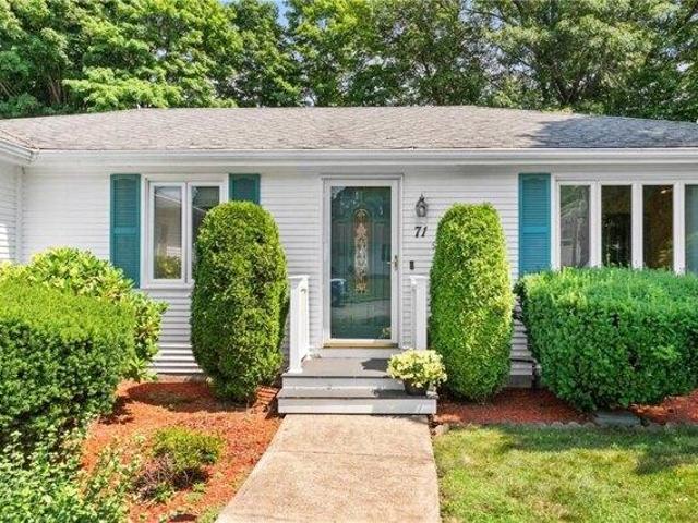 house with 4 bedroom, North Providence RI ES104332380