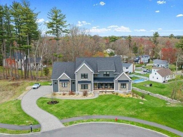 house with 4 bedroom, North Reading MA DLS102859712