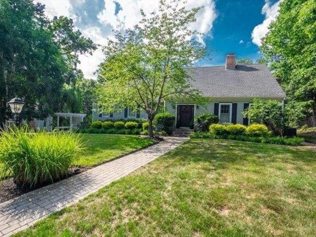 house with 4 bedroom, North Reading MA DS104237268