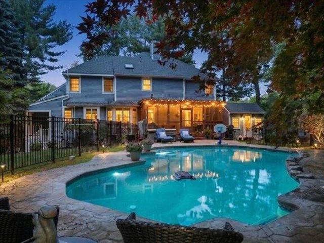 house with 4 bedroom, North Reading MA DS104477095