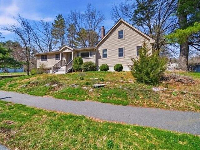 house with 4 bedroom, North Reading MA DS102591790