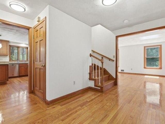 house with 4 bedroom, North Reading MA DS102727471