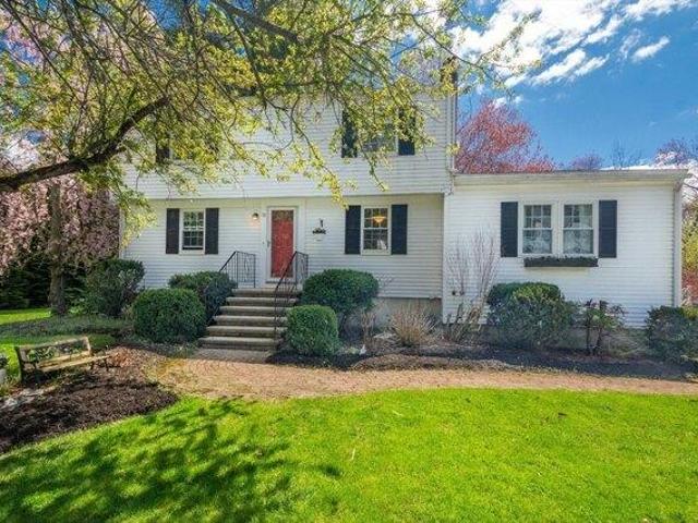 house with 4 bedroom, North Reading MA DS102959473