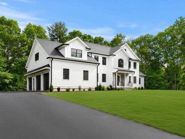 house with 4 bedroom, North Reading MA DS103101561
