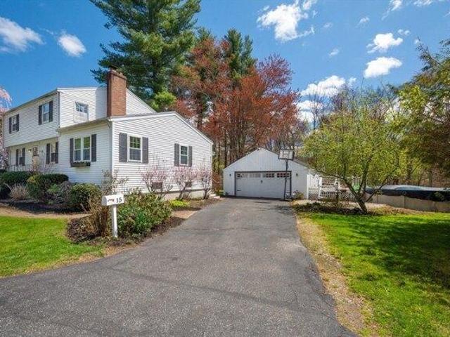 house with 4 bedroom, North Reading MA ES104011100