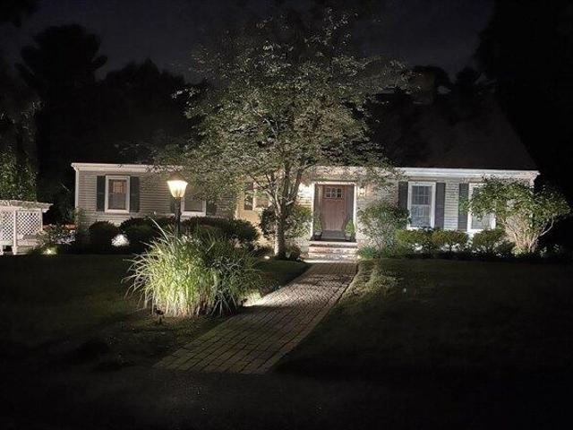 house with 4 bedroom, North Reading MA ES104853074