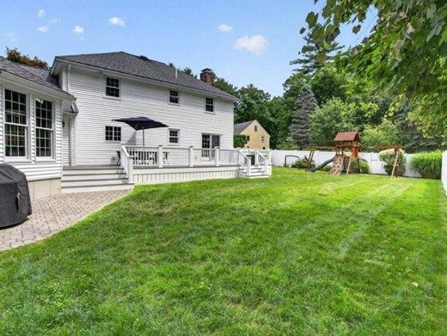 house with 4 bedroom, North Reading MA ES105040799