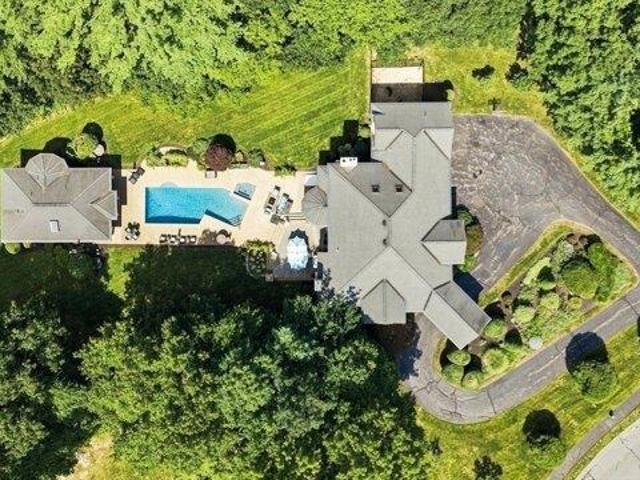 house with 4 bedroom, North Reading MA ES105058951