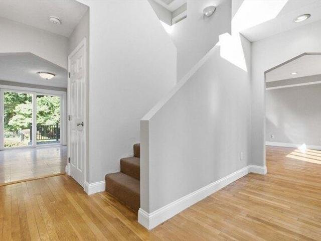 house with 4 bedroom, North Reading MA ES105203754