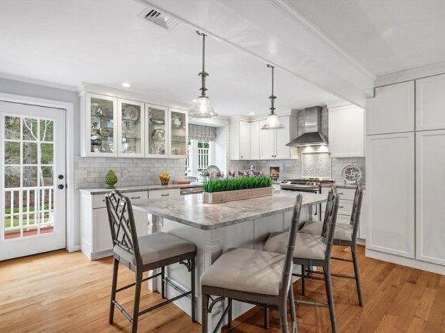 house with 4 bedroom, North Reading MA ES103097960
