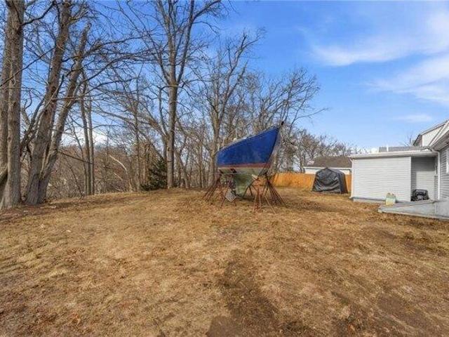 house with 4 bedroom, North Smithfield RI DLS103075198