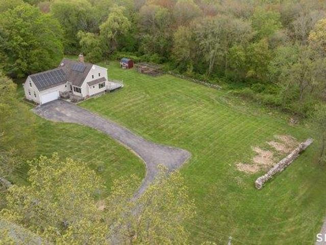 house with 4 bedroom, North Stonington CT DS103930849