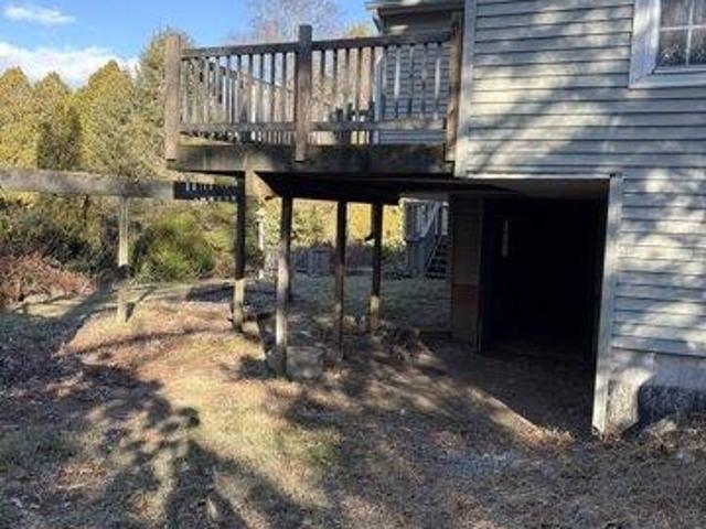 house with 4 bedroom, North Stonington CT ES104079058