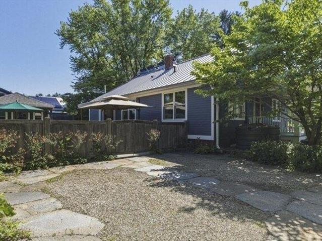 house with 4 bedroom, Northampton MA DS103250727
