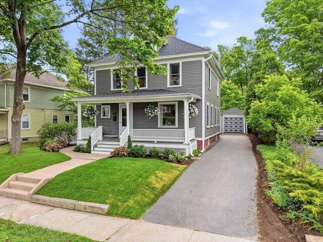 house with 4 bedroom, Northampton MA DS104297582