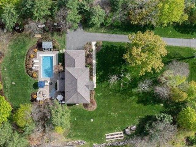 house with 4 bedroom, Northampton MA ES103159722
