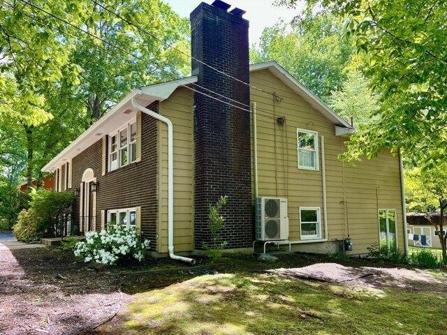 house with 4 bedroom, Northampton MA ES103248817