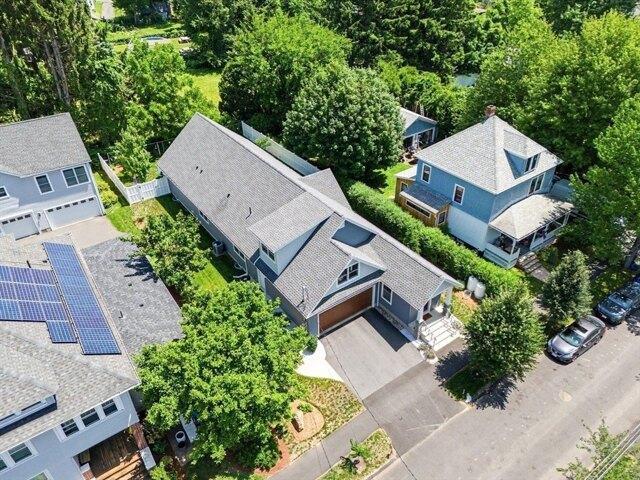 house with 4 bedroom, Northampton MA ES104513651