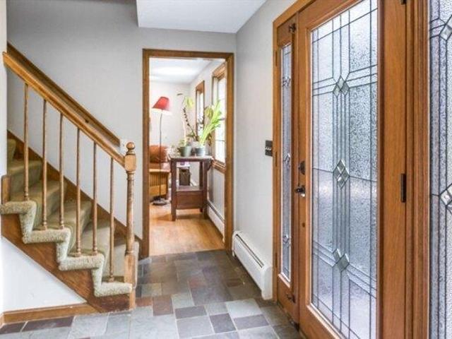 house with 4 bedroom, Northampton MA ES105040854