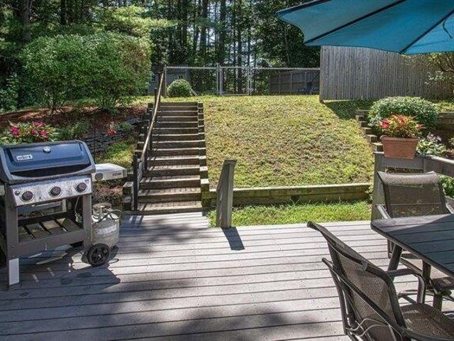 house with 4 bedroom, Northampton MA ES105108833