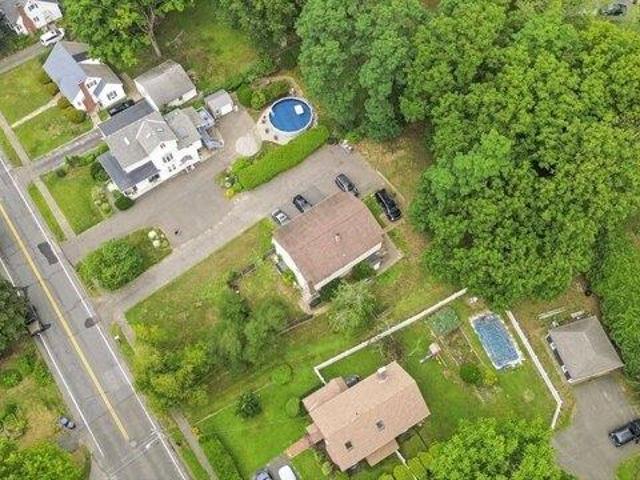 house with 4 bedroom, Northampton MA ES105126065