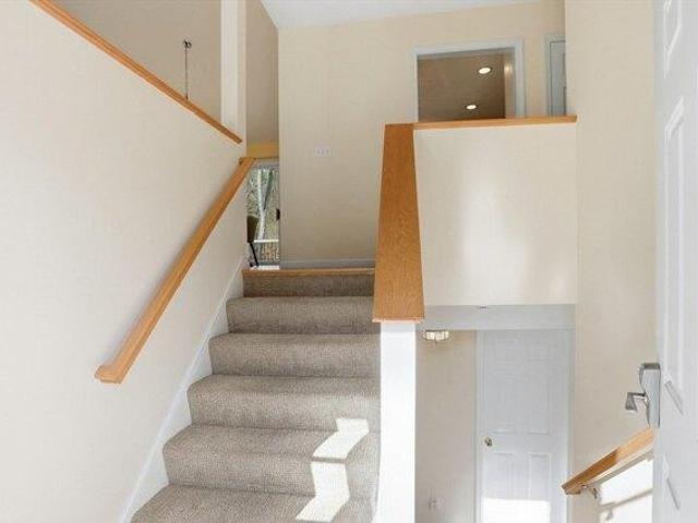 house with 4 bedroom, Northborough MA DS102370025