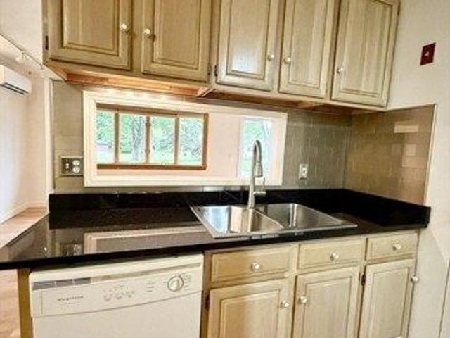 house with 4 bedroom, Northborough MA DS103443841