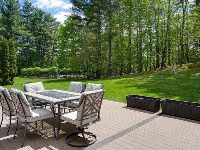 house with 4 bedroom, Northborough MA ES103437406