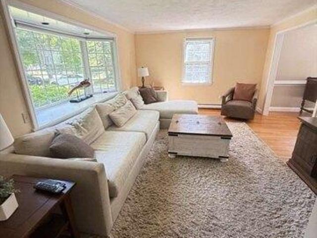 house with 4 bedroom, Northborough MA ES104604902