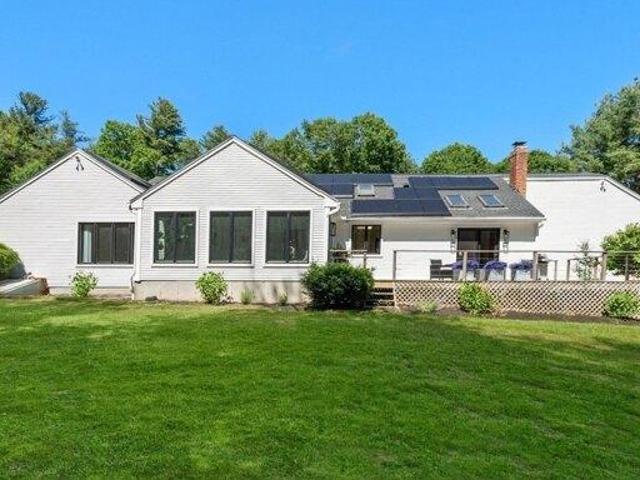 house with 4 bedroom, Northborough MA ES104608255