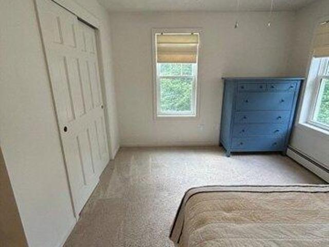 house with 4 bedroom, Northborough MA ES105291937