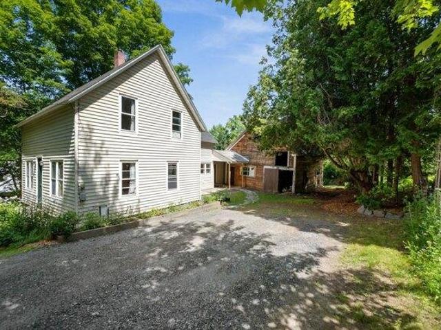 house with 4 bedroom, Northfield VT DS104264252