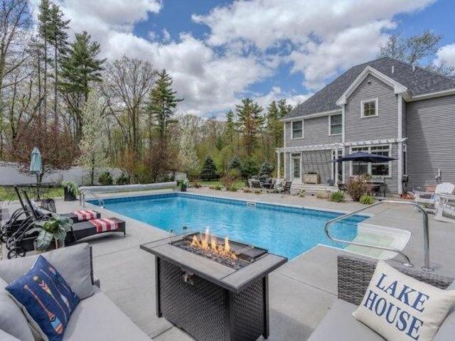 house with 4 bedroom, Northwood NH DS102565169
