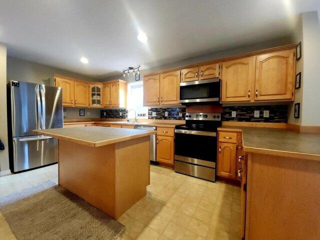 house with 4 bedroom, Northwood NH ES103160776