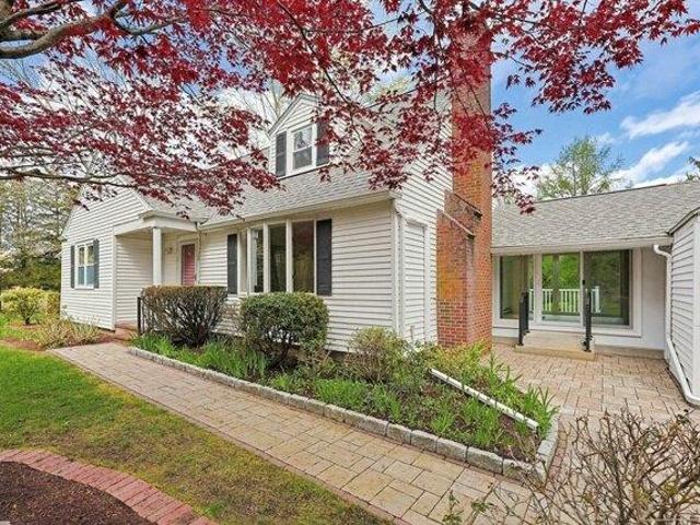 house with 4 bedroom, Norton MA DS102724051