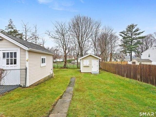 house with 4 bedroom, Norwalk CT DLS101629480