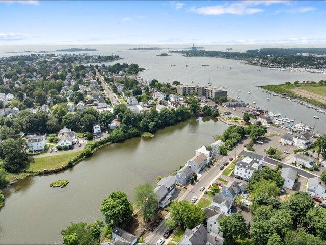 house with 4 bedroom, Norwalk CT DLS101781604