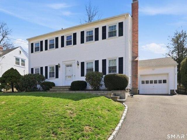 house with 4 bedroom, Norwalk CT DLS102280079