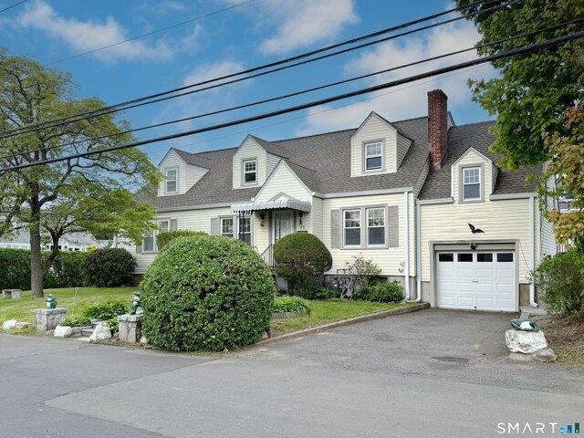 house with 4 bedroom, Norwalk CT DLS102583897