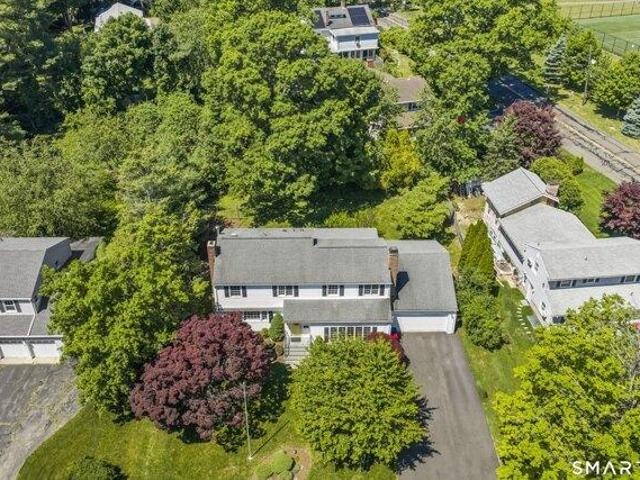 house with 4 bedroom, Norwalk CT DS104235354