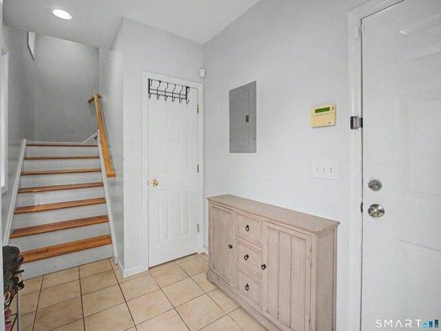 house with 4 bedroom, Norwalk CT DS104297397