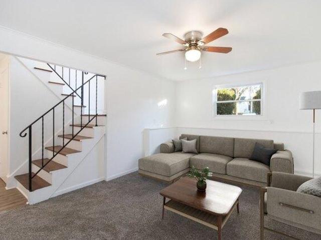 house with 4 bedroom, Norwalk CT DS102313919