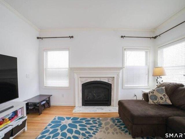house with 4 bedroom, Norwalk CT DS103100842