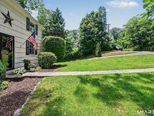 house with 4 bedroom, Norwalk CT ES104568902